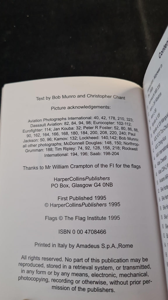 Bob Munro & Christopher Chant - Collins Jane's Combat Aircraft, 1995 ...