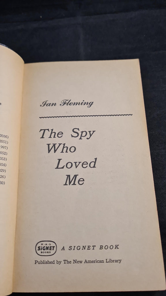 Ian Fleming - James Bond, The Spy Who Loved Me, Signet Book, 1963, Pap ...
