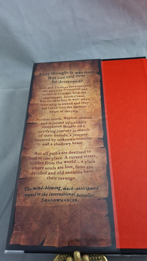 G P Taylor -The Curse of Salamander Street, Faber & Faber, 2006, Signe ...