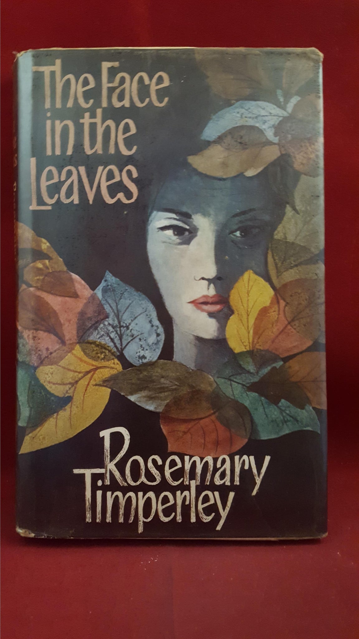 Rosemary Timperley - The Face in the Leaves, Hale, 1982, 1st Edition ...