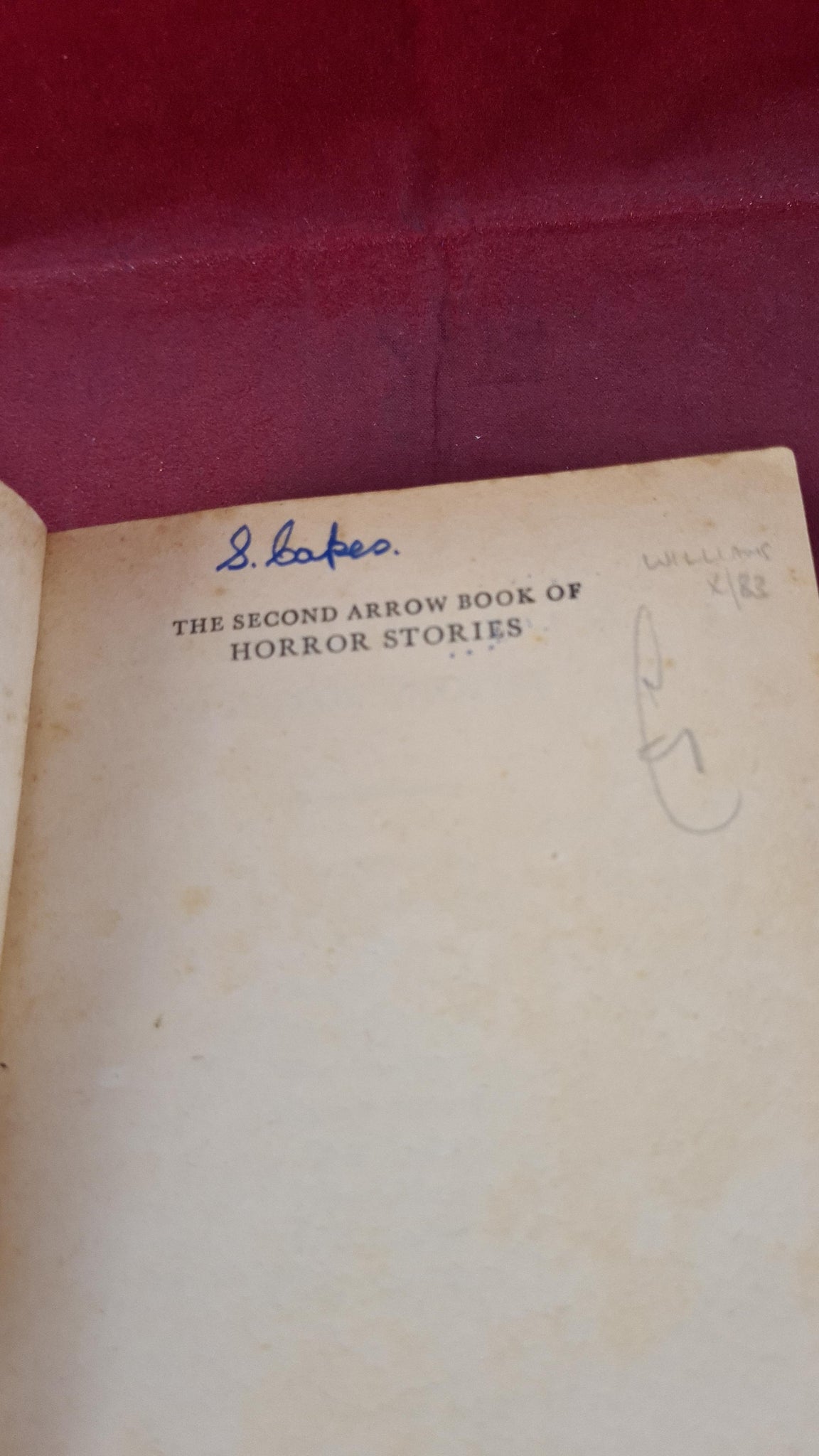 The Second Arrow Book of Horror Stories, 1965, Paperbacks – Richard ...