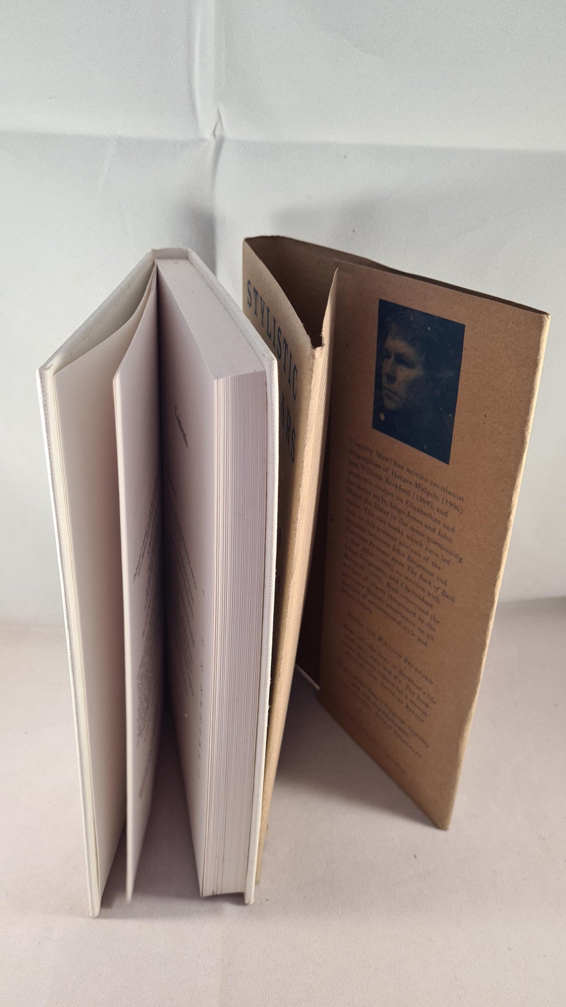 Timothy Mowl - Betjeman versus Pevsner Stylistic Cold Wars, John Murra ...