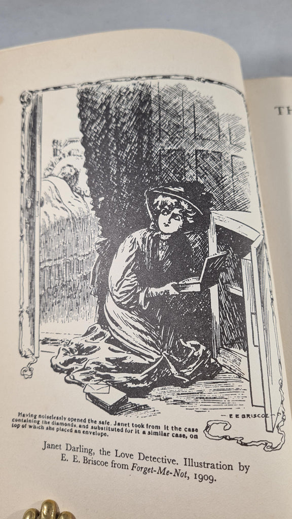 Patricia Craig & Mary Cadogan - The Lady Investigates, Oxford Universi ...