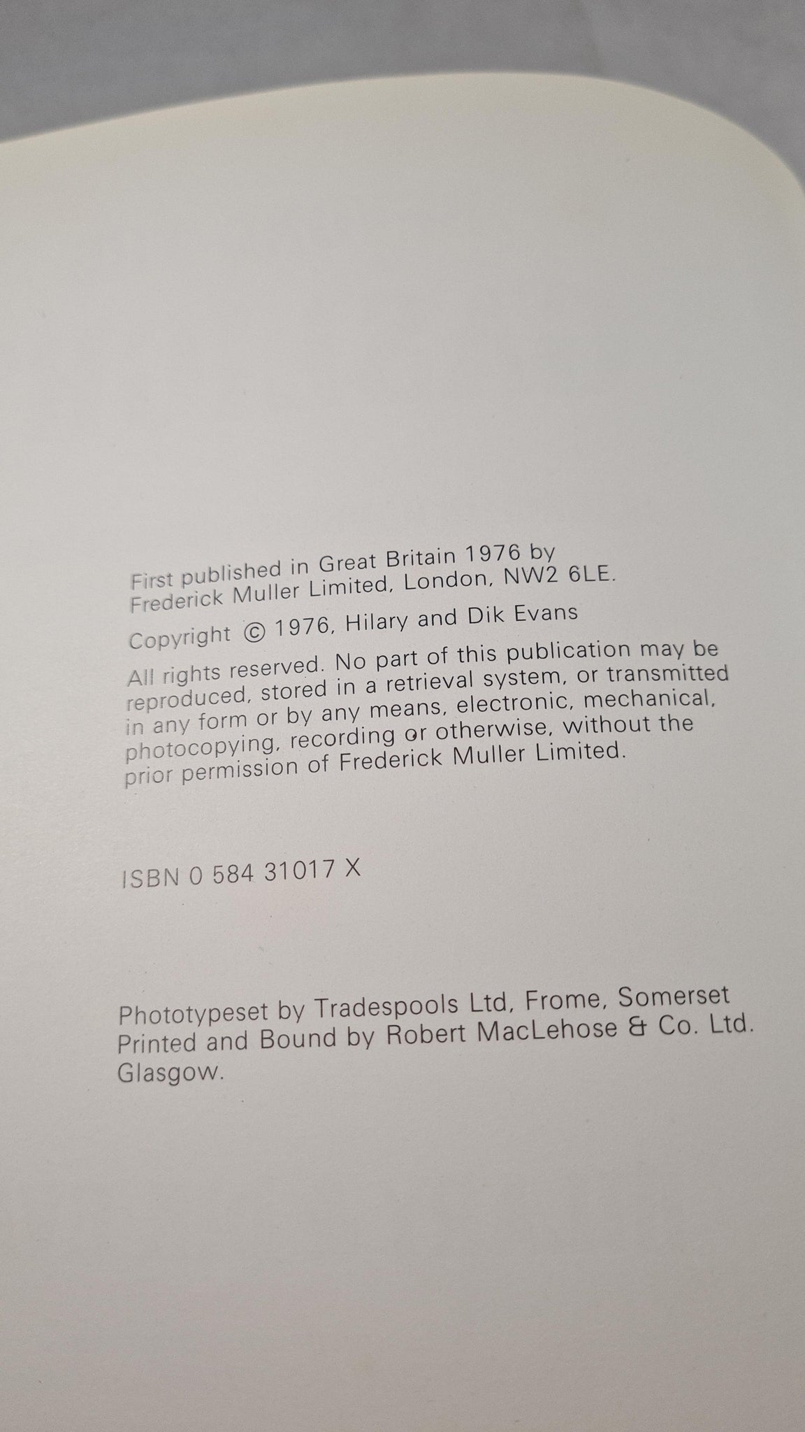Hilary & Dik Evans - Beyond the Gaslight, Science in Popular Fiction ...