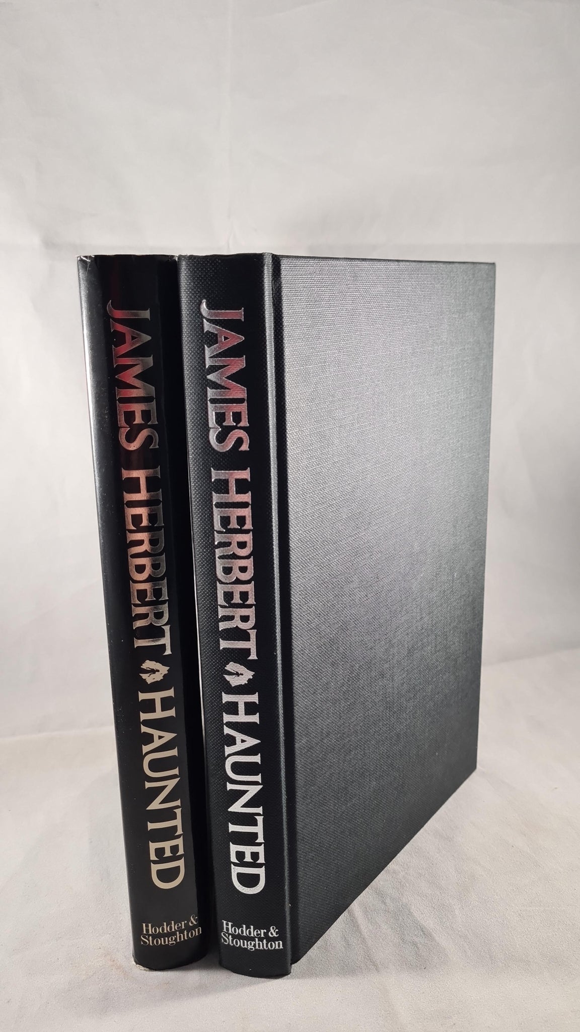James Herbert, Haunted, Hodder & Stoughton, 1988, Review copy – Richard ...