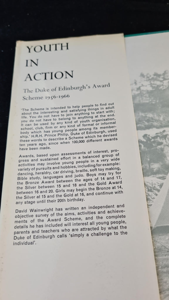 David Wainwright-Youth in Action Duke of Edinburgh 1956-66, Hutchinson ...